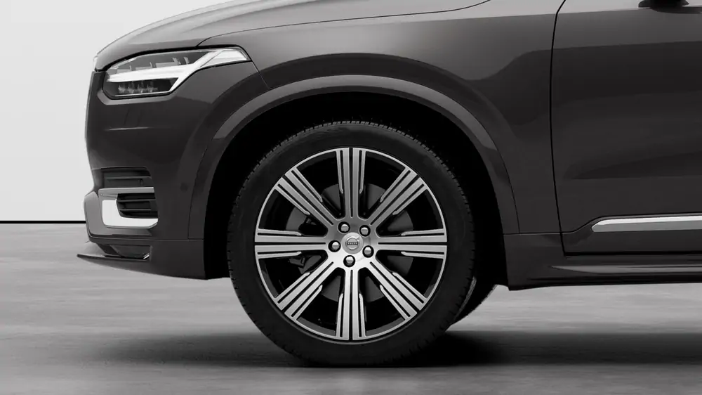 Volvo stock: XC90 SUV Ultimate Mild hybrid 8-speed Geartroni