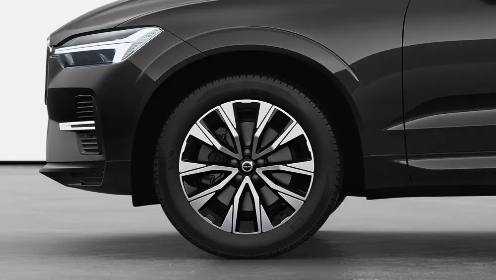 Volvo stock: XC60 SUV Core Mild hybrid 8-speed Geartronic™ a