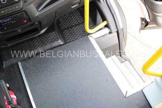 Belgian Bus Sales - Vehicle - Iveco DAILY / Sprinter/ NEW 2023 22255
