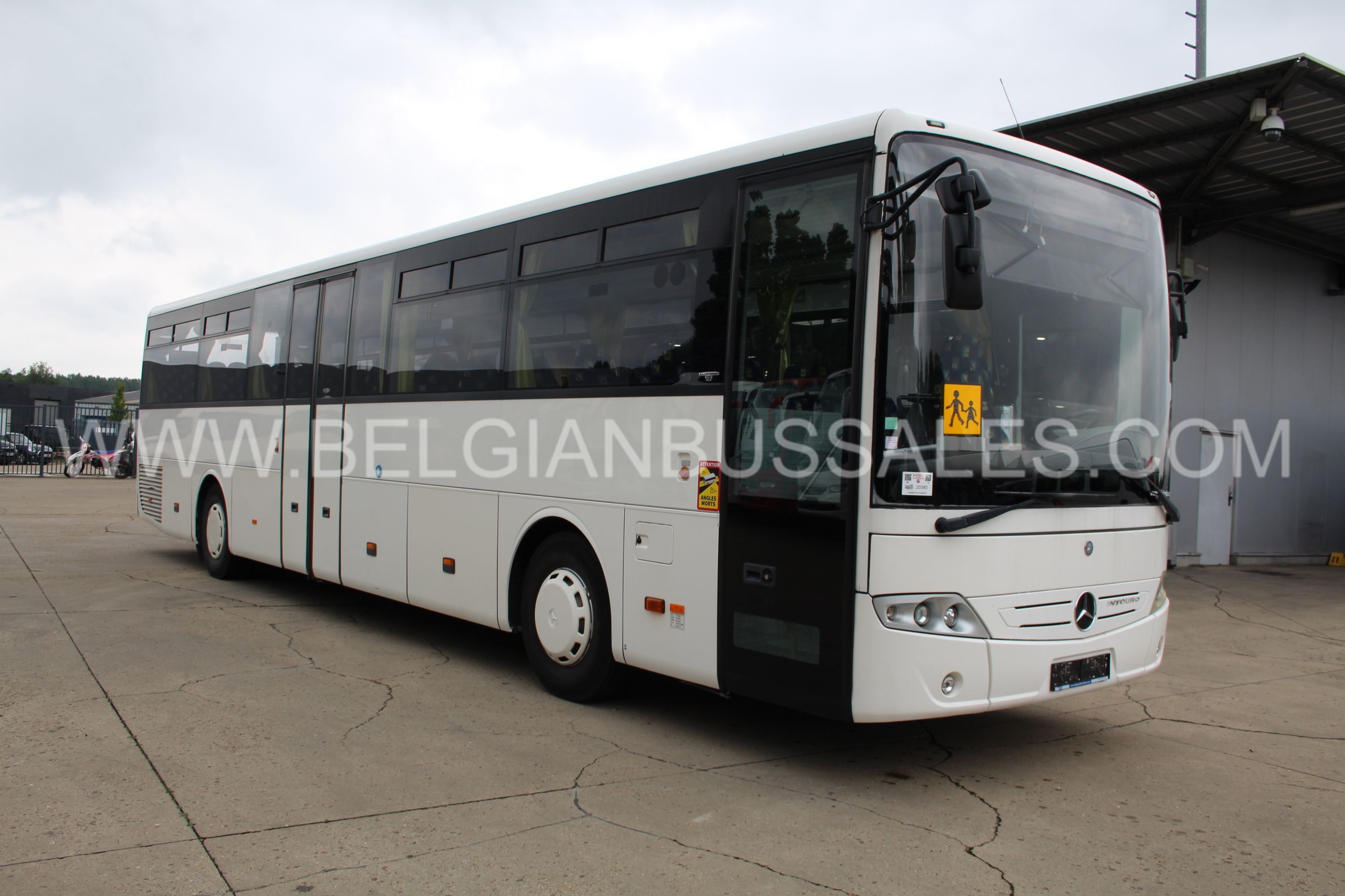 Belgian Bus Sales - Транспортное средство - Mercedes Intouro M 2015 20380