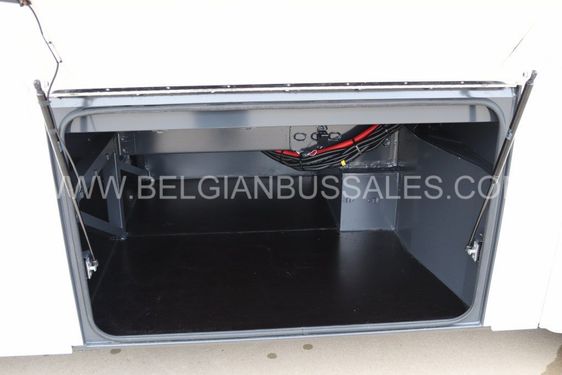 Fahrzeug - Iveco Crossway 10.8m Pop Light / NEW!! / Aut / No airco 2026 ...