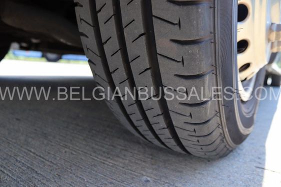 Voertuig - Mercedes Sprinter VIP / 3L V6 / 519 CDI / 7.4m / USB / Full ...