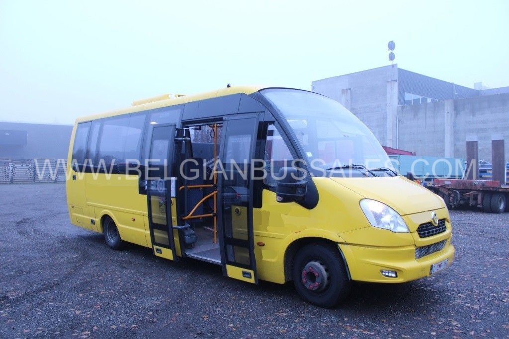 Belgian Bus Sales - Véhicule - Iveco Rosero First / 8.0m / Sprinter 65 ...