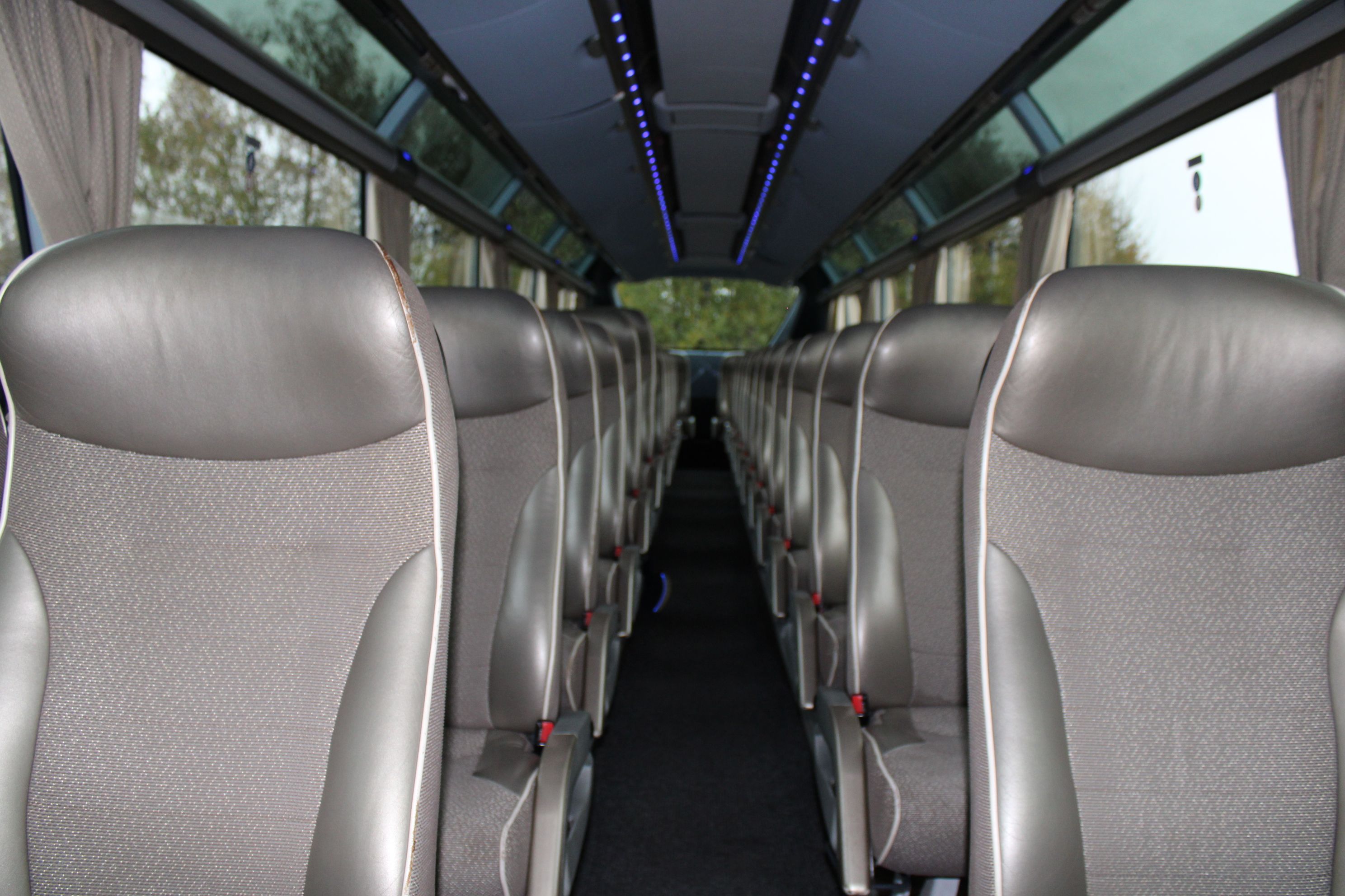 Belgian Bus Sales - Véhicule - Neoplan Starliner 2012 23001