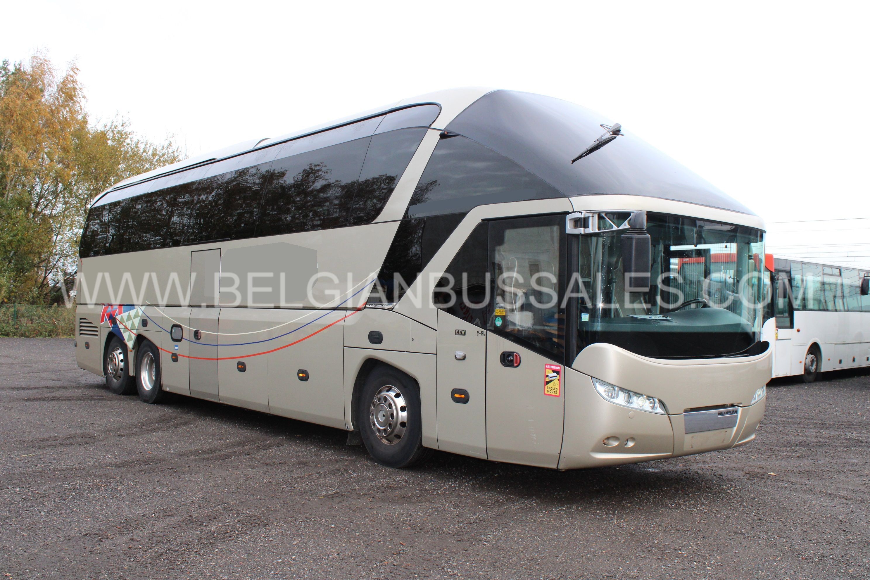 Belgian Bus Sales - Vehicle - Neoplan Starliner 2012 23001