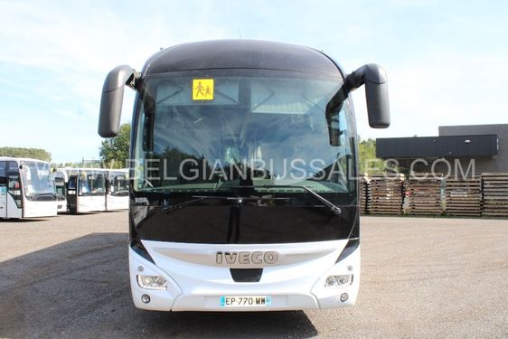 Belgian Bus Sales - Vehicle - Iveco Magelys 2017 22516