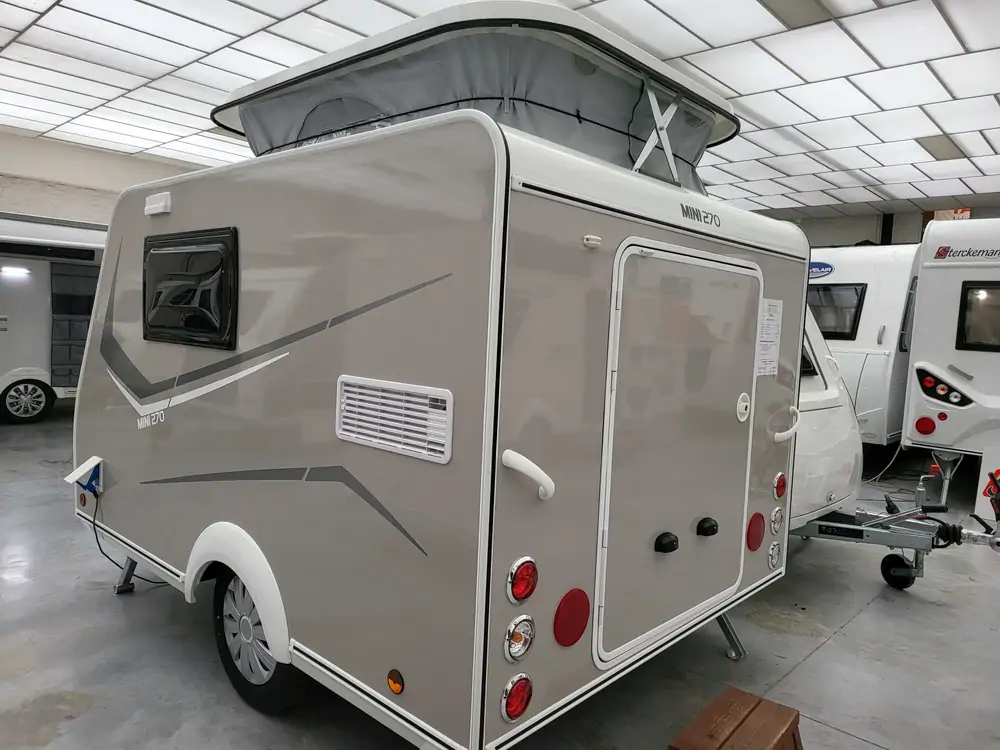 Nieuw SILVER MINI FREESTYLE 270 l Caravan-expo