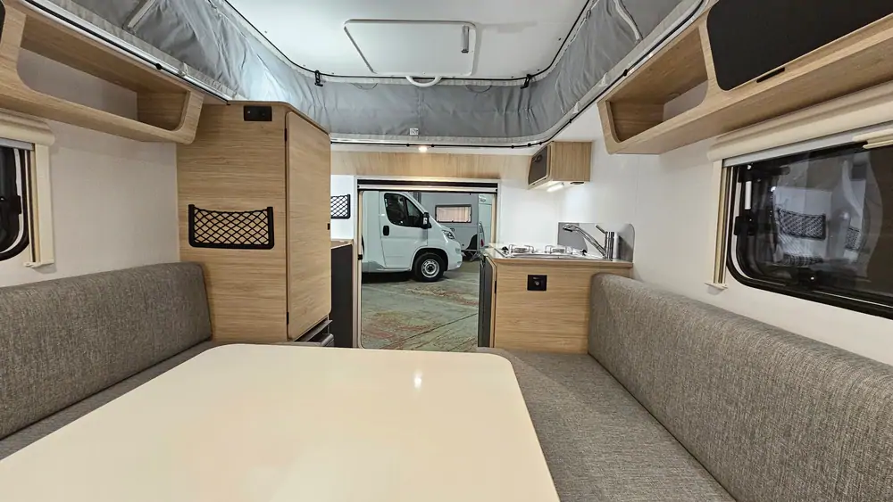 Neuf MINI FREESTYLE 300 SPORT LINE l Caravan-expo