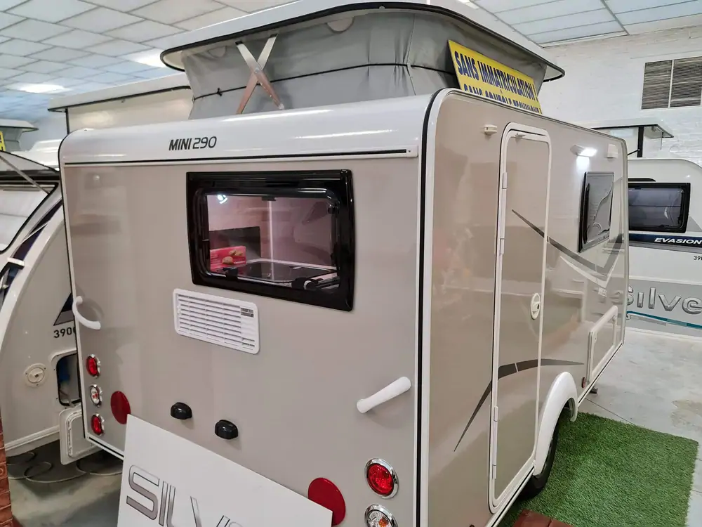 Nieuw SILVER MINI FREESTYLE 290 l Caravan-expo