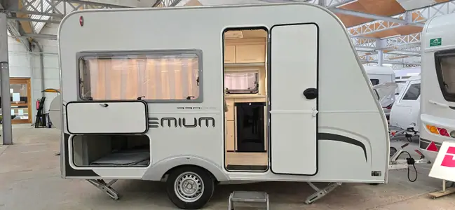 2dehands ACROSS PREMIUM 330 DS l Caravan-expo