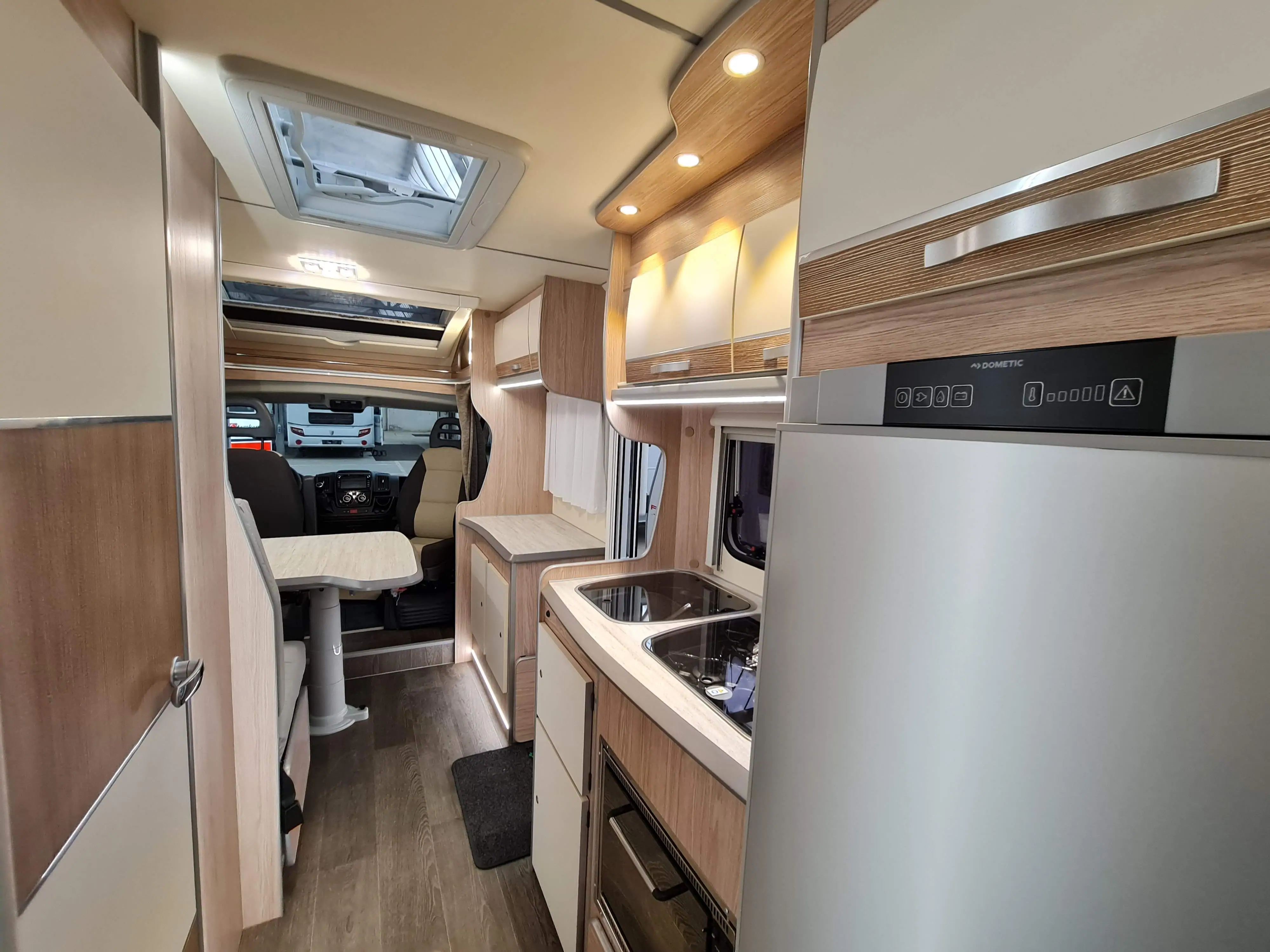 Neuf ACROSS CAR AERO 680 CD 140CV l Caravan-expo
